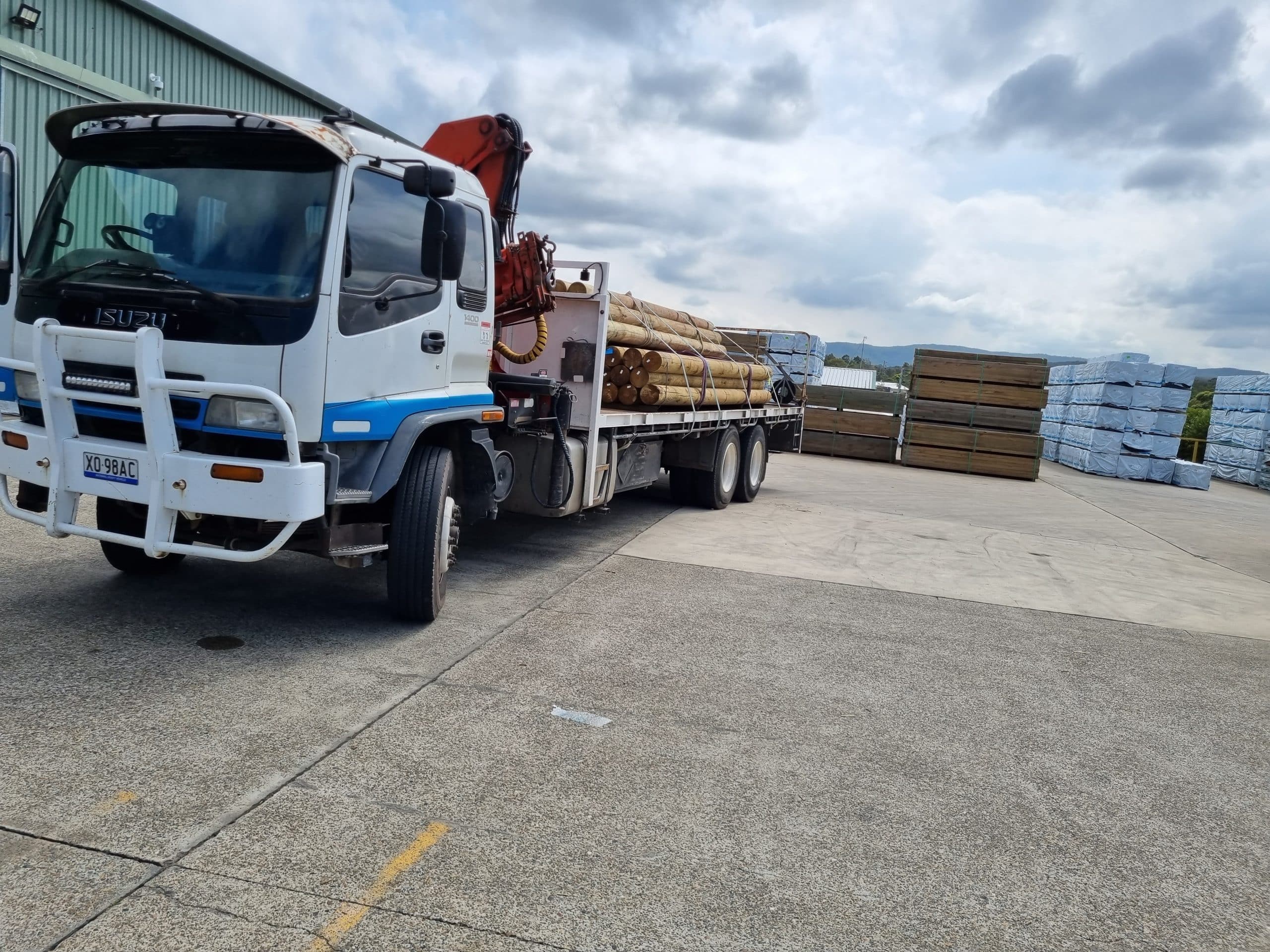 Crane Truck Hiab Hire Wyee | Tubsys Transport